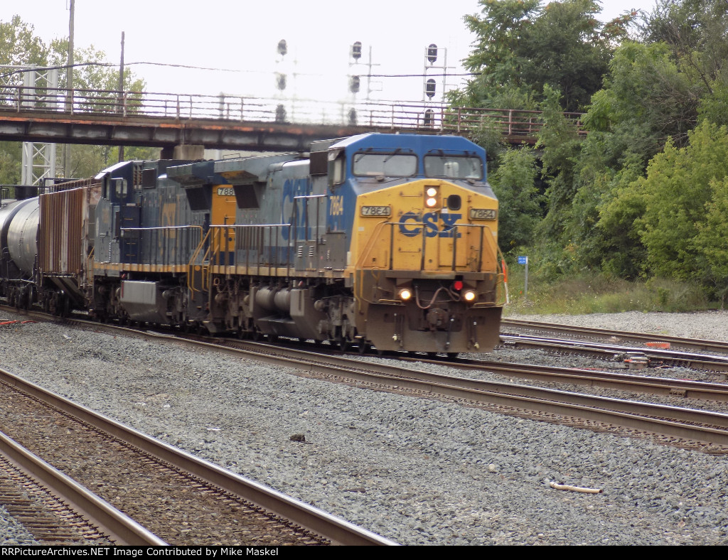 CSX 7864